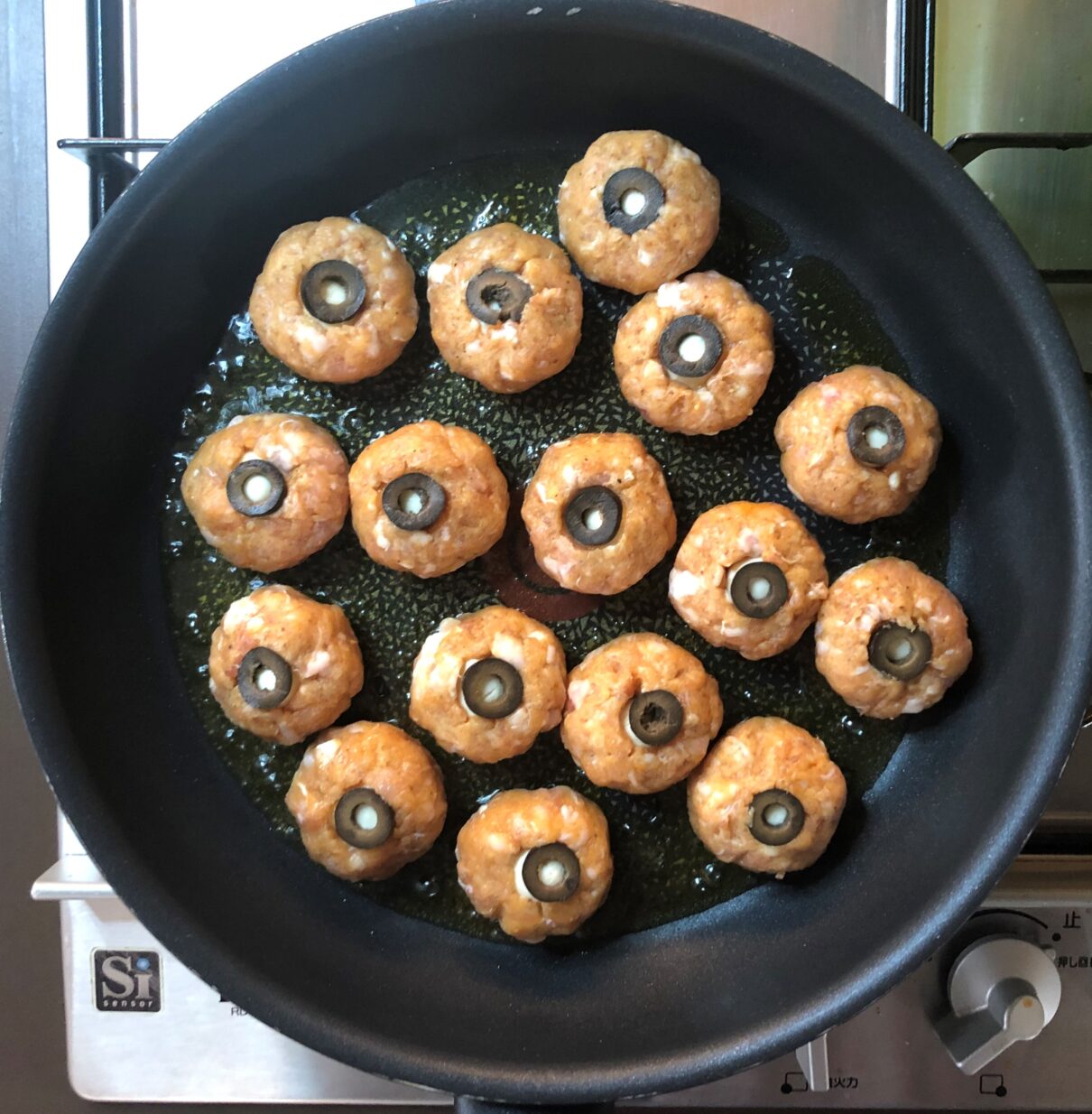 Eyeball Pasta アイボールパスタ – US Southern Kitchen