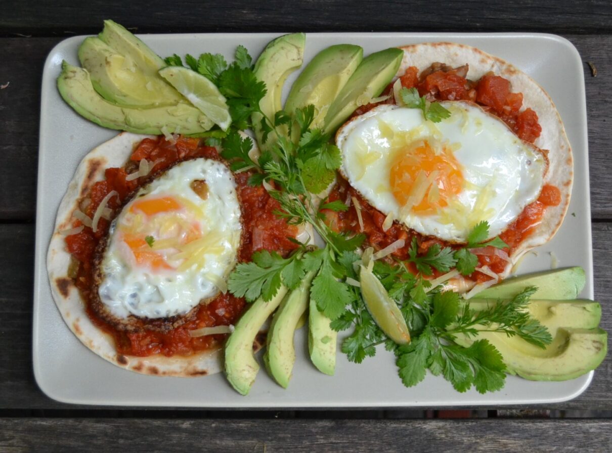 Huevos Rancheros ウェボスランチェロス – US Southern Kitchen