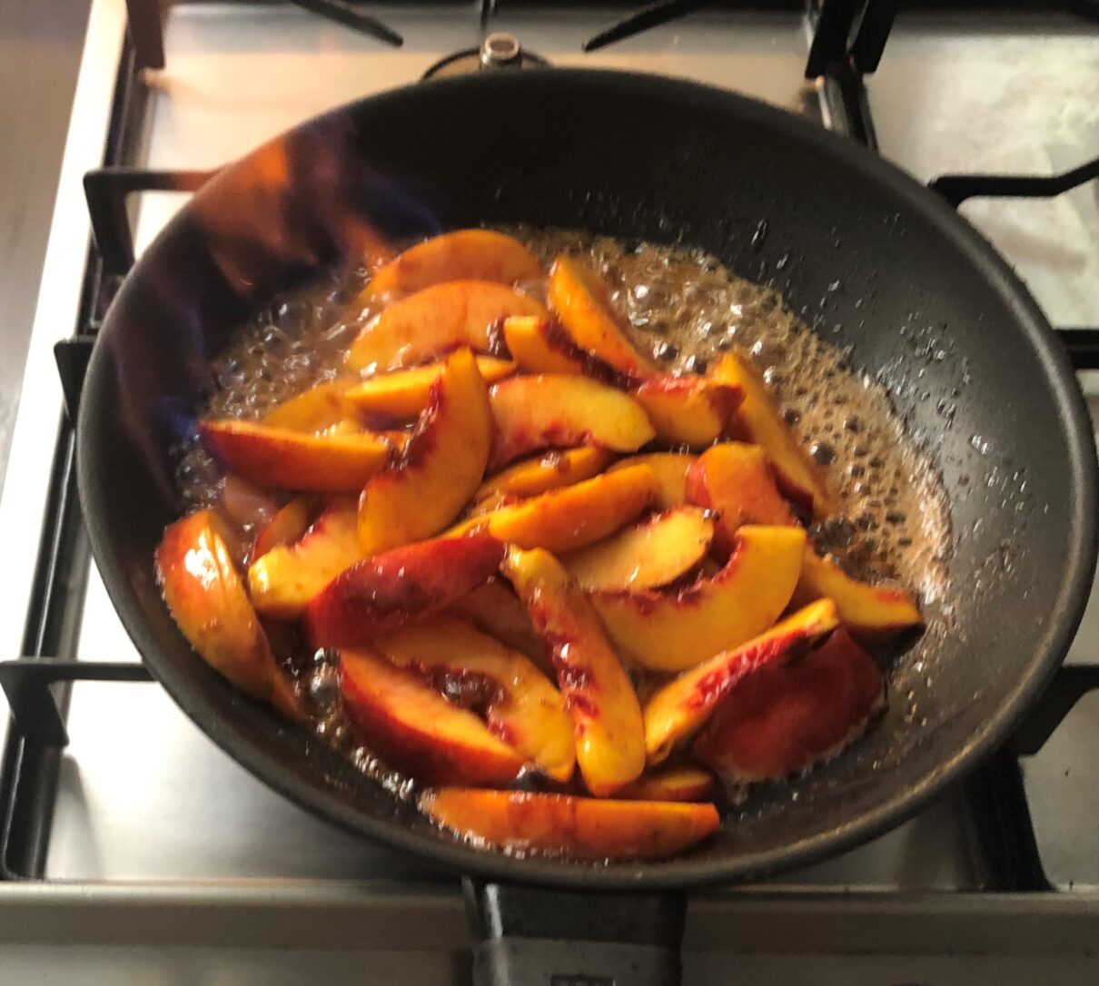 Peaches Foster ピーチフォスター – US Southern Kitchen