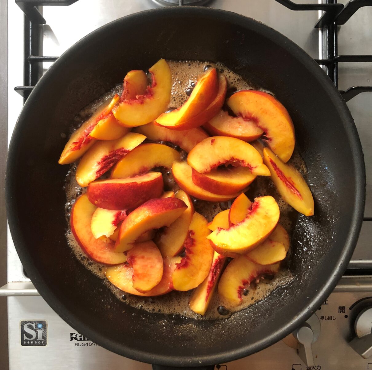 Peaches Foster ピーチフォスター – US Southern Kitchen