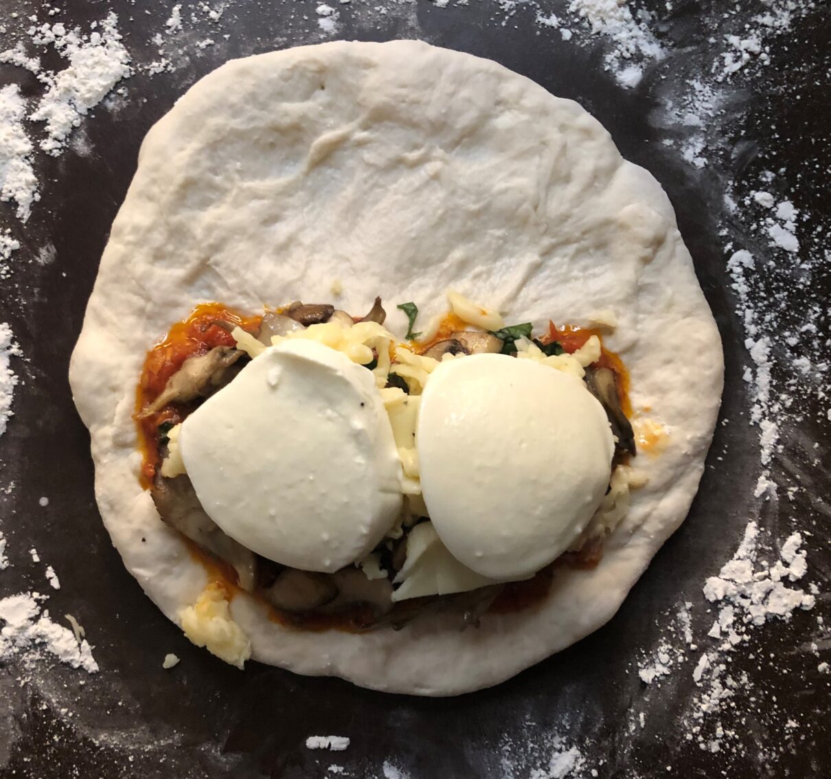 Calzone カルツォーネ – US Southern Kitchen