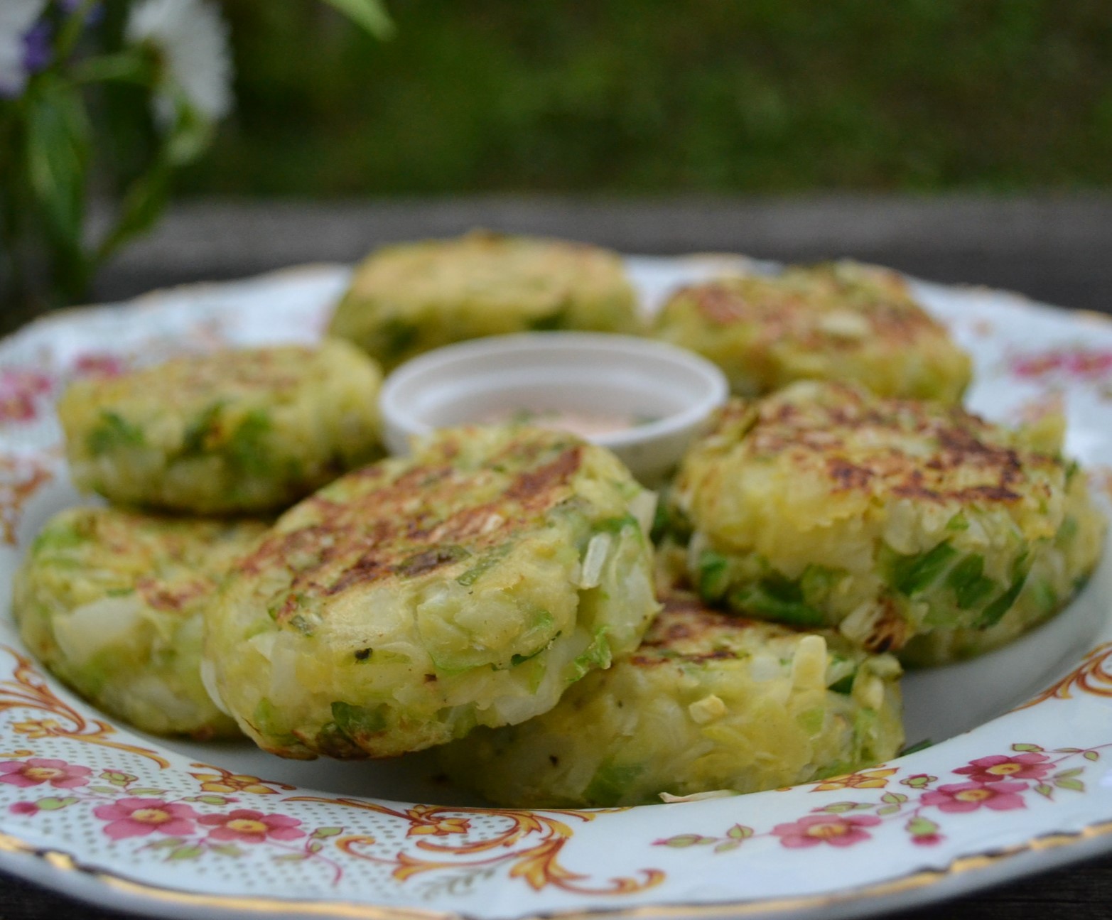 Cabbage Potato Cakes キャベツポテトケーキ – US Southern Kitchen