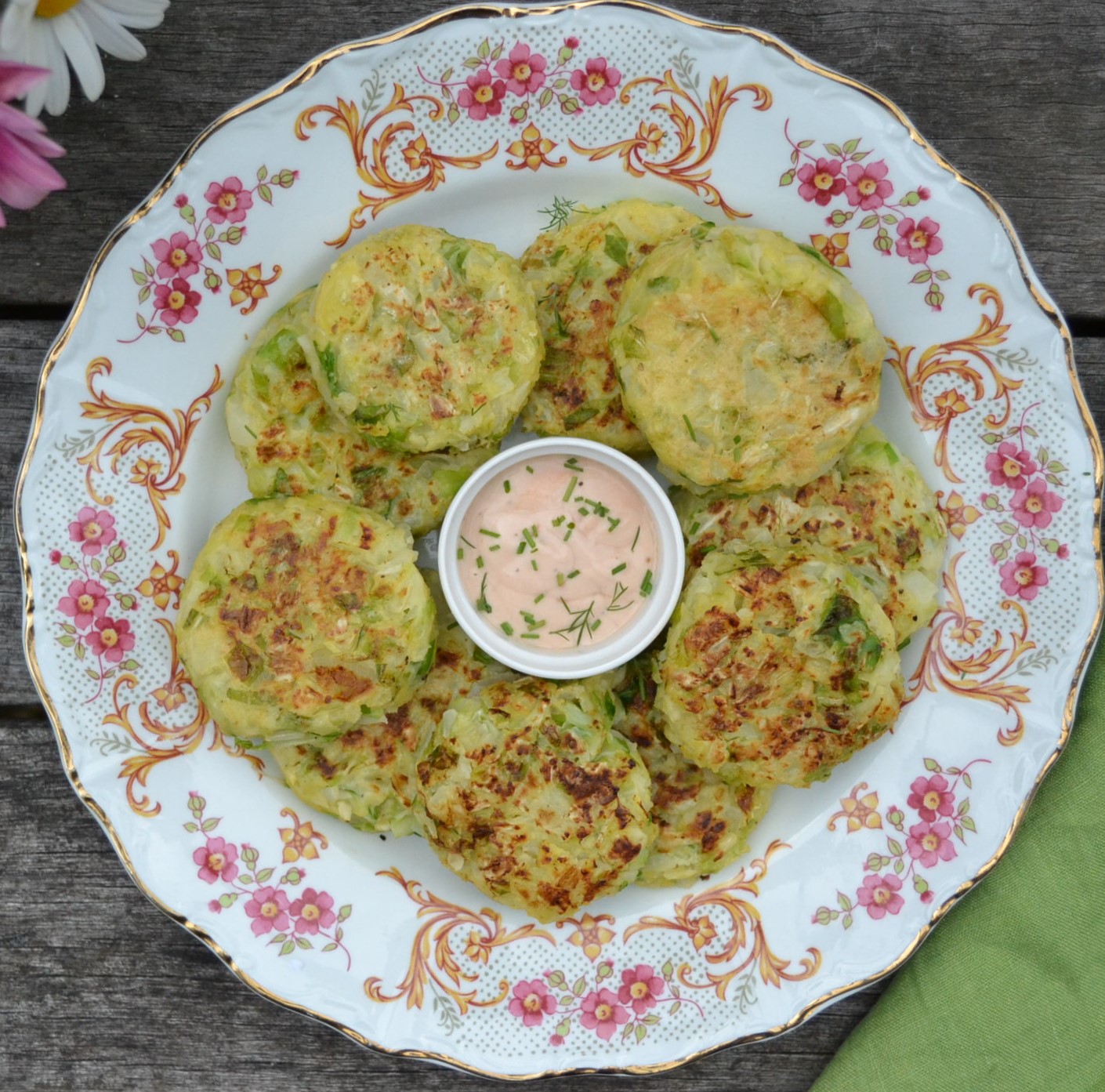 Cabbage Potato Cakes キャベツポテトケーキ – US Southern Kitchen